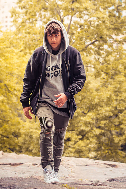 Meet the Artists - BIG Wall Décor